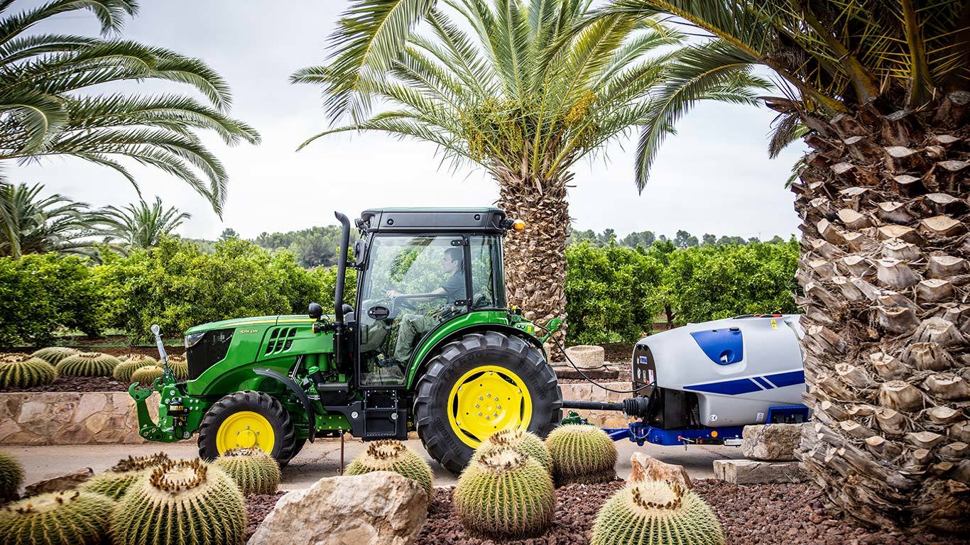 5115GN | Traktoren der Serie 5G für Sonderkulturen | John Deere LU
